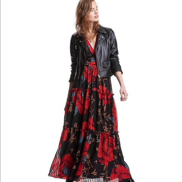 LINI | Dresses | Nwt 358 Lini Kristin Tiered Floral Maxi Dress Xs ...
